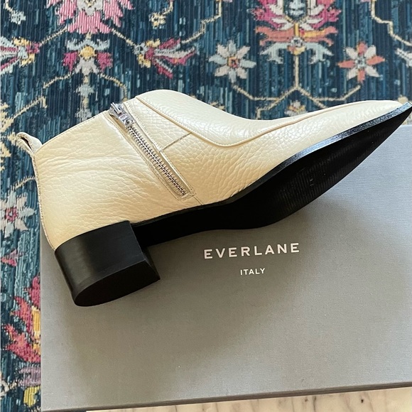 Everlane | Shoes | Everlane Italian Leather White Booties Size 9 Never ...